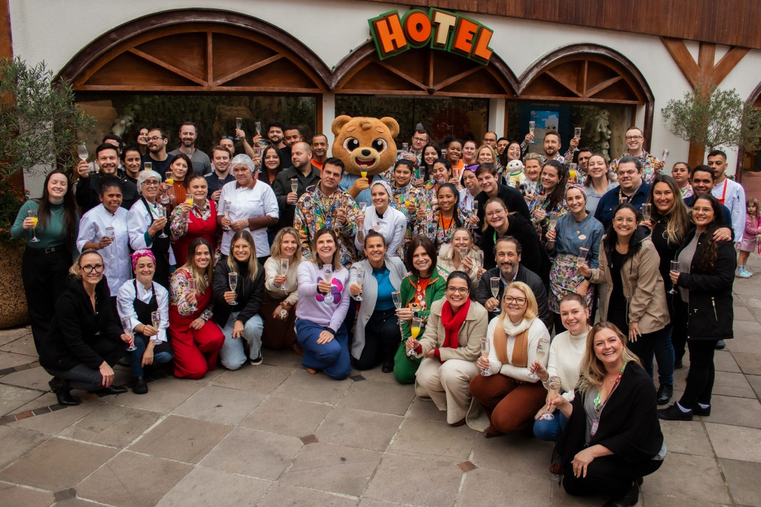 Hotel Mundo Criamigos conquista o 16º Lugar entre os Melhores Hotéis ...